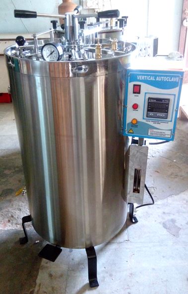 Vertical Triple Walled Radial Locking Autoclave, Stainless Steel (SS ...